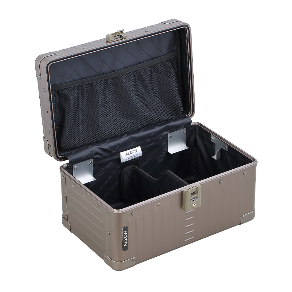 Classic Beauty Case - Bronze